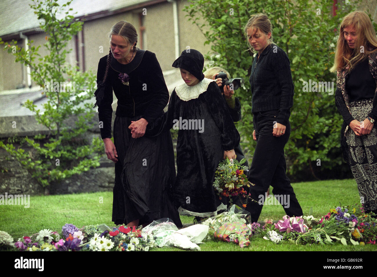 Lin megan russell memorial service hi-res stock photography and images ...