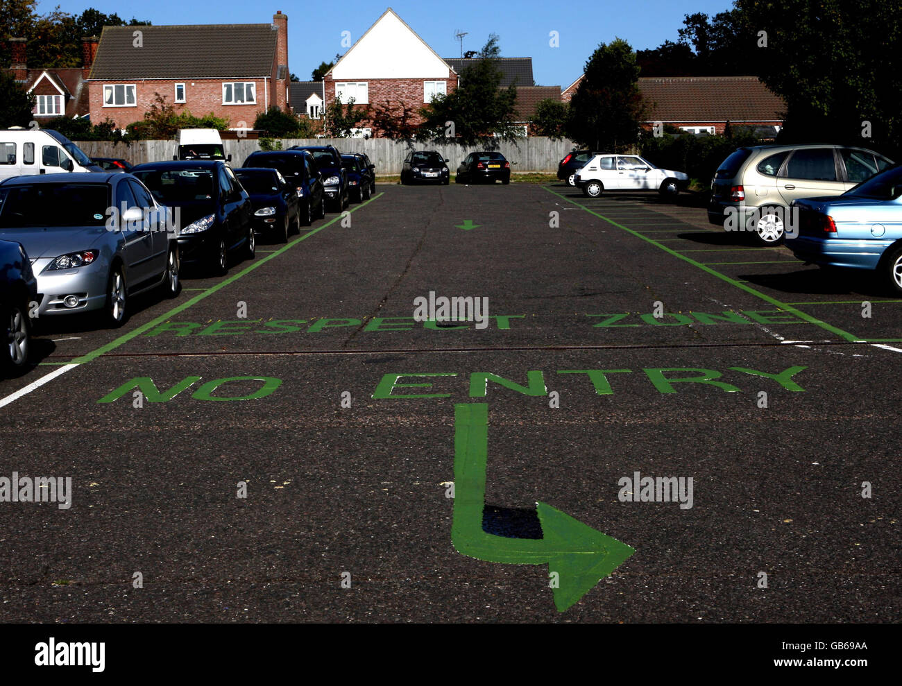 Paring sign hi-res stock photography and images - Alamy