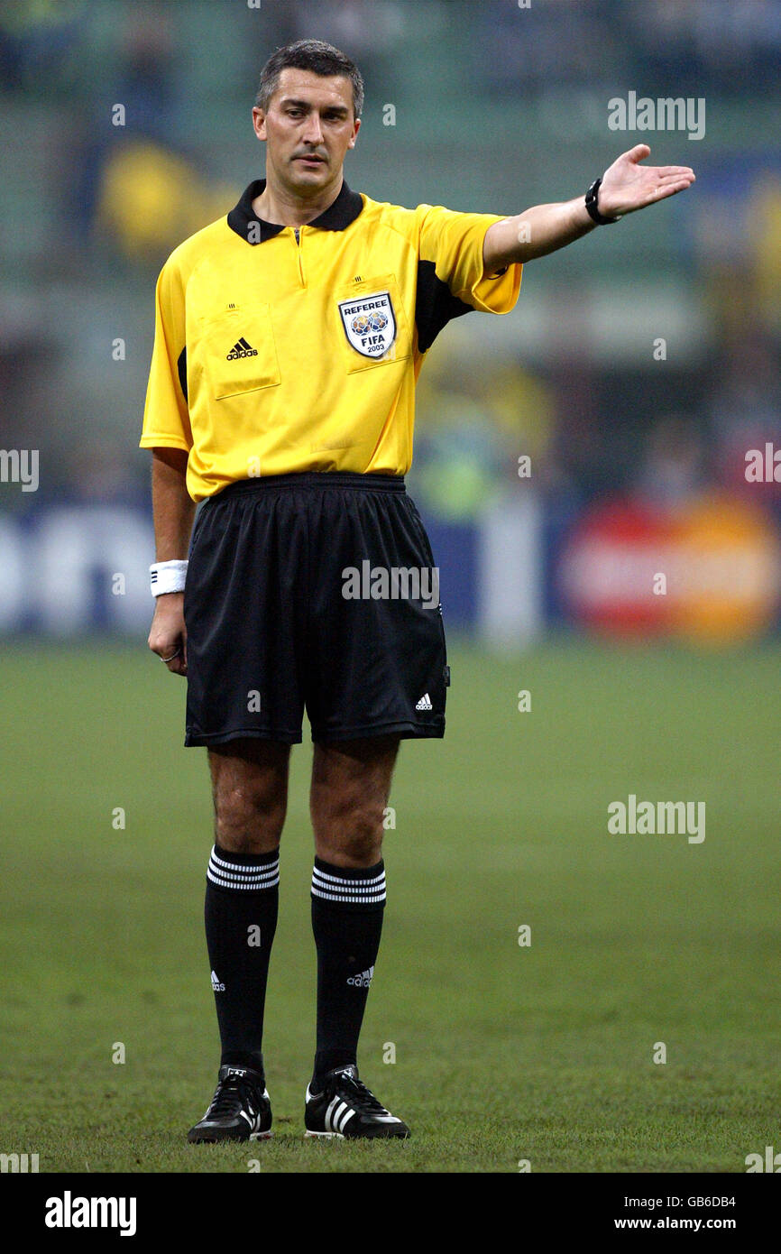 Soccer - UEFA Champions League - Group B - Inter Milan v Dynamo Kiev ...