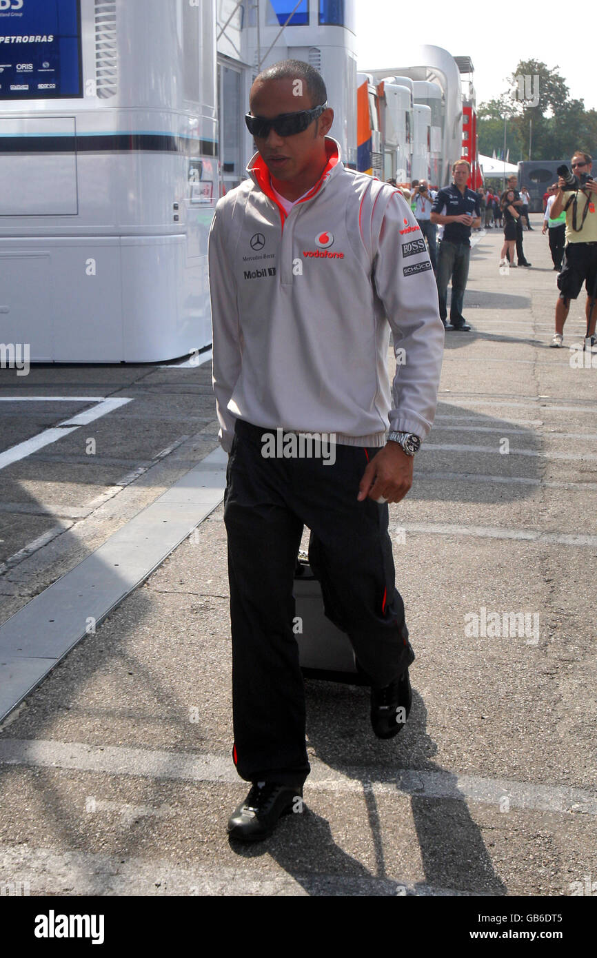 Formula one motor racing italian grand prix paddock day monza hi-res ...