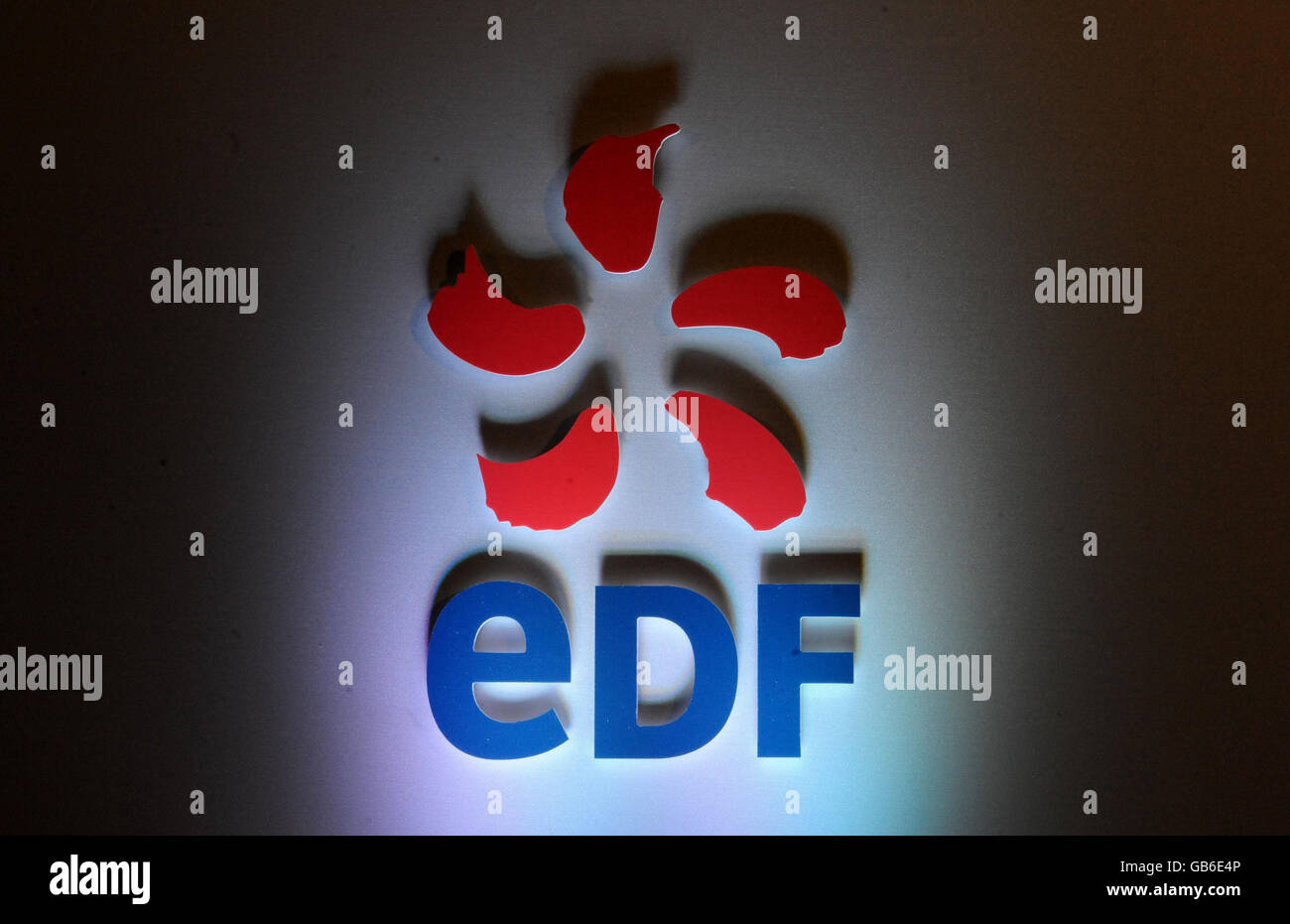 Edf energy logo hi-res stock photography and images - Alamy