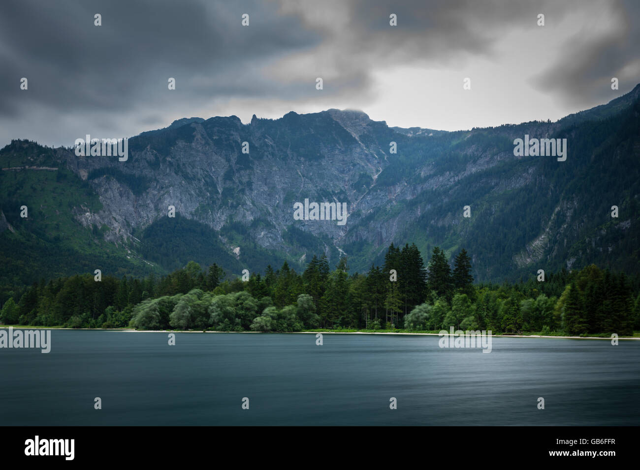 Lake, Offensee, Mountain, Rinnerkogel, Tores Gebirge, Salzkammergut, Upper Austria, Austria ...