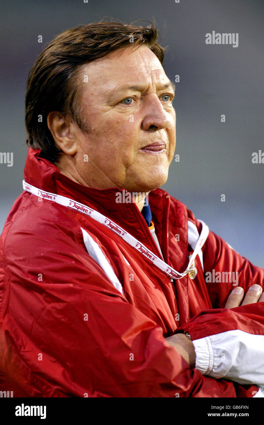 Soccer - European Championships 2004 Qualifier - Group Eight - Belgium ...