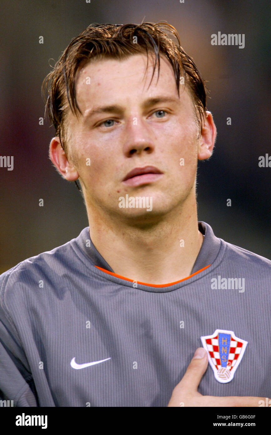 Soccer - European Championships 2004 Qualifier - Group Eight - Belgium ...