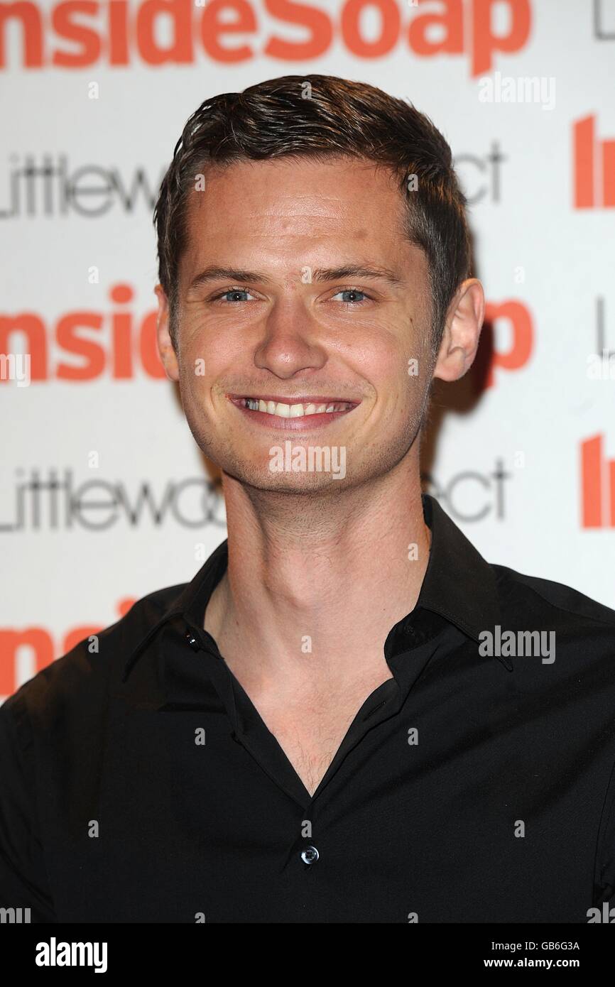 Elliott Jordan arrives for the 2008 Inside Soap Awards at Gilgemesh ...