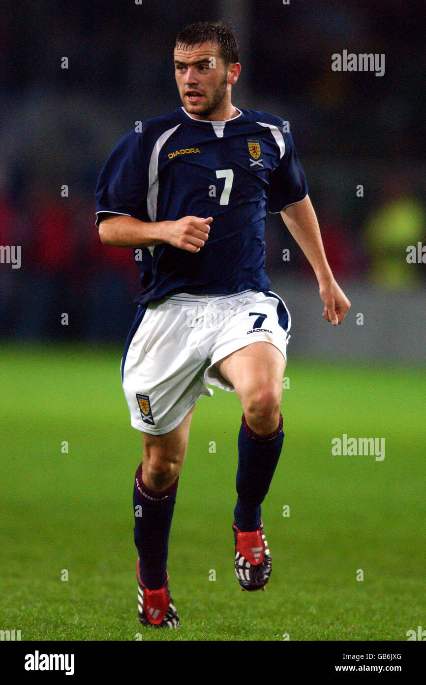 Soccer european championships 2004 qualifier group five germany v ...