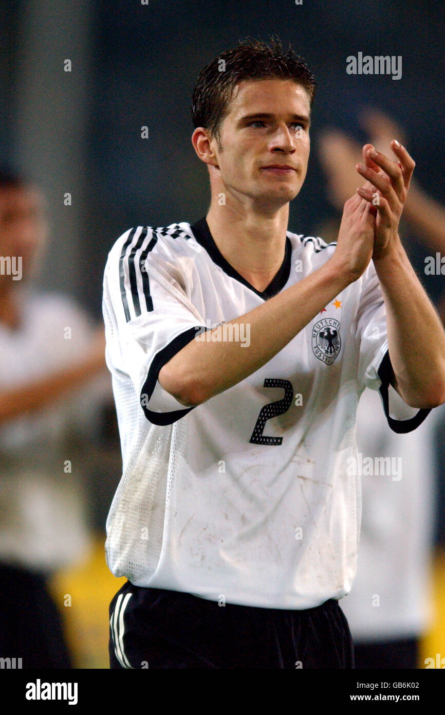Soccer - European Championships 2004 Qualifier Group Five - Germany v ...