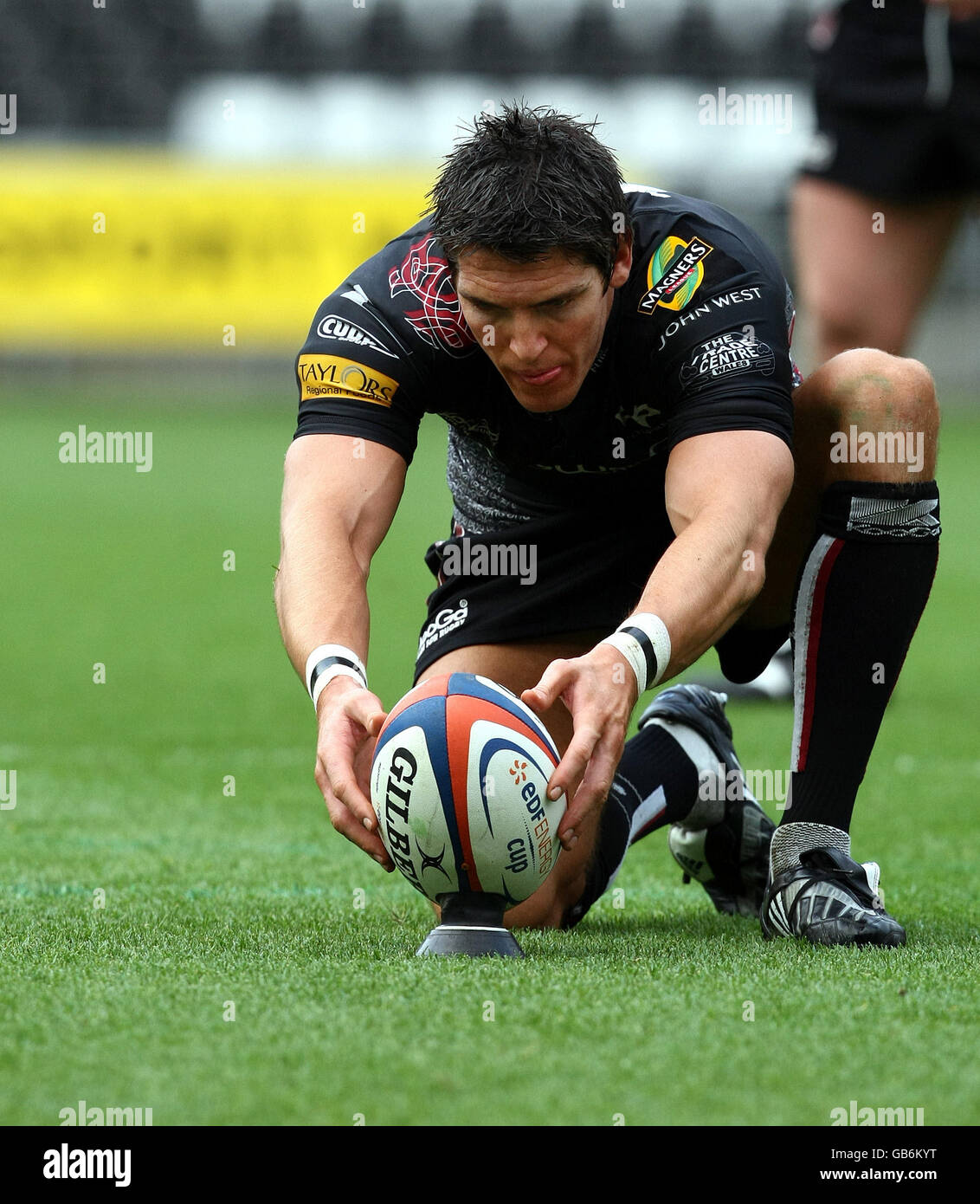Rugby Union - EDF Energy Cup - Ospreys v Harlequins - Liberty Stadium ...