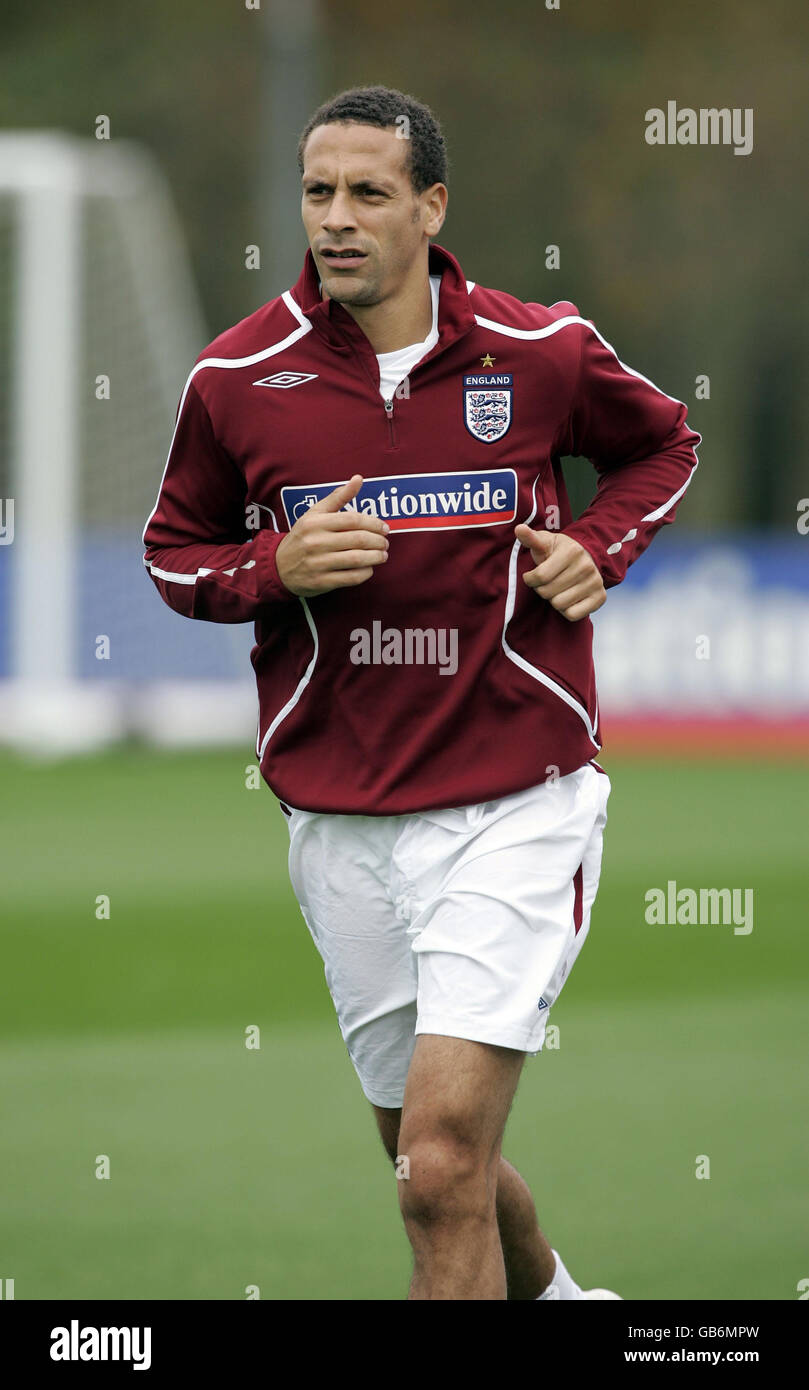 Englands rio ferdinand training session london colney hi-res stock ...