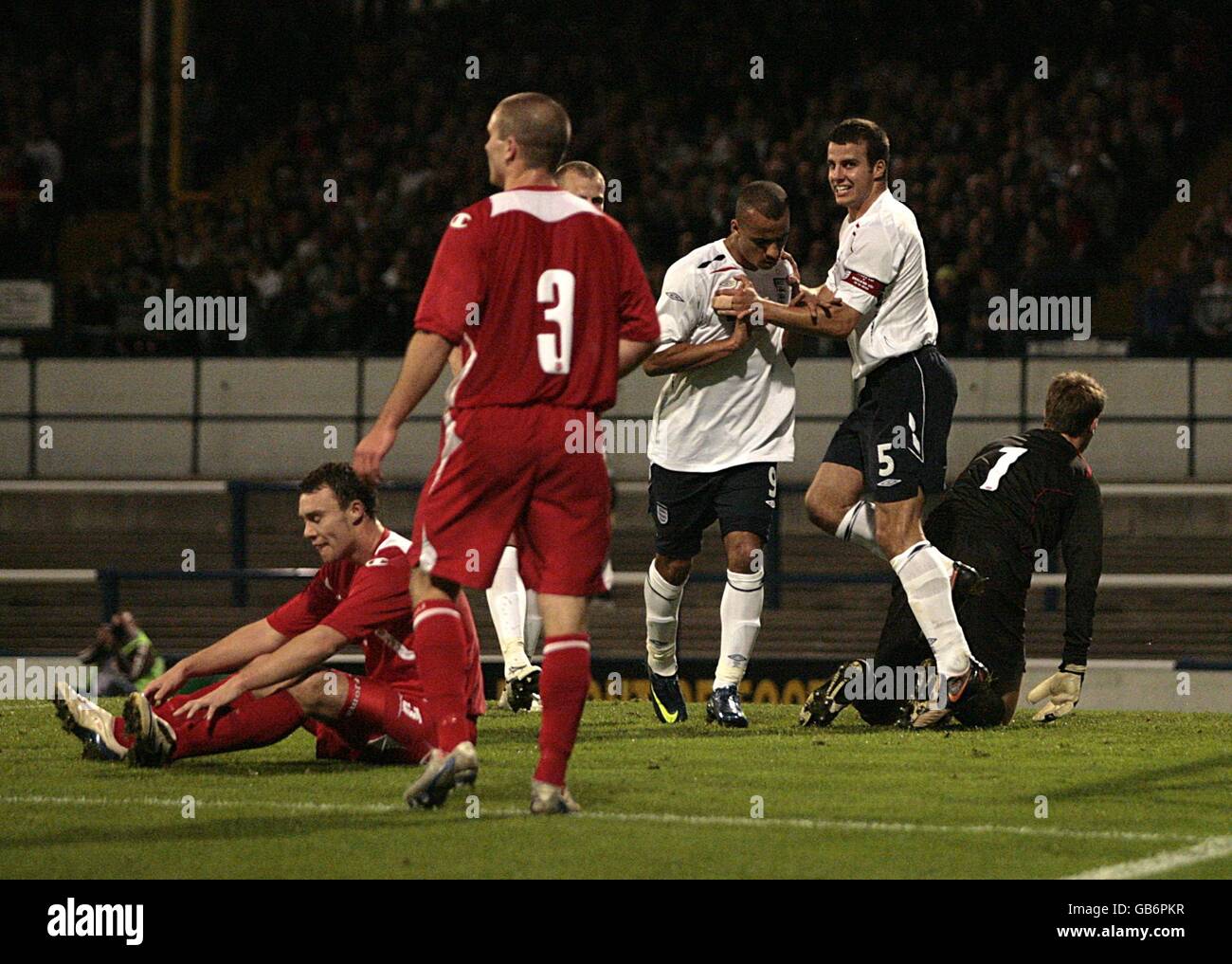 Ninian stand hi-res stock photography and images - Alamy