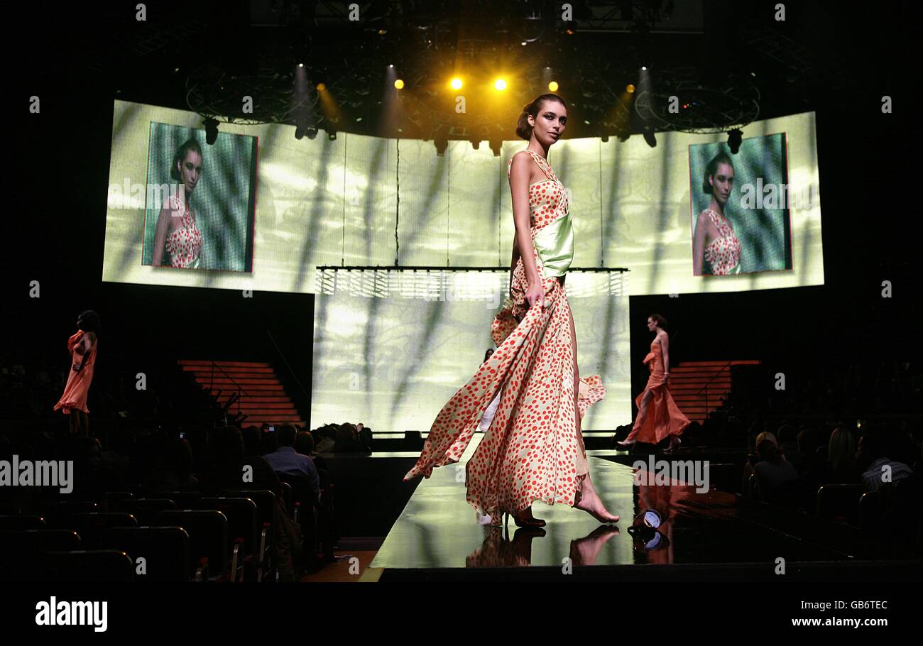 Stage model hi-res stock photography and images - Alamy