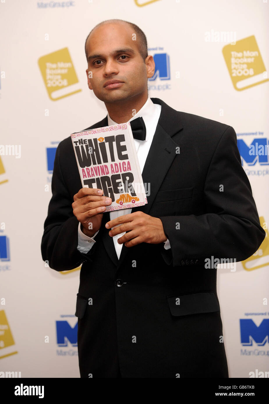 Who won man booker prize fiction work hi-res stock photography and images - Alamy