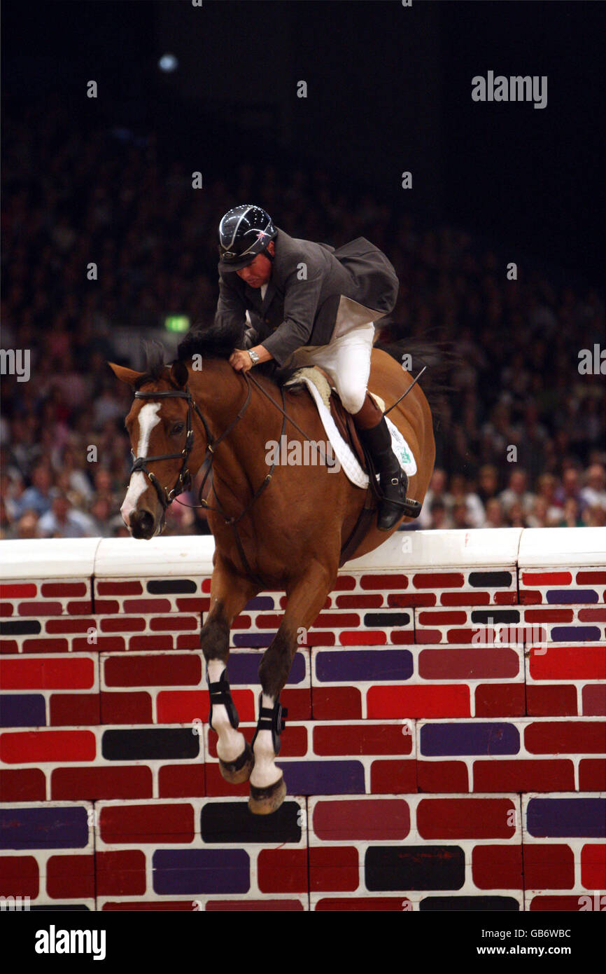 Great Britian's Geoff Billington riding Pit Stop competes in the ...
