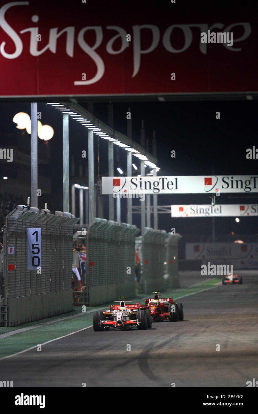 Motor Racing - Formula One Singtel Singapore Grand Prix - Race - Marina ...
