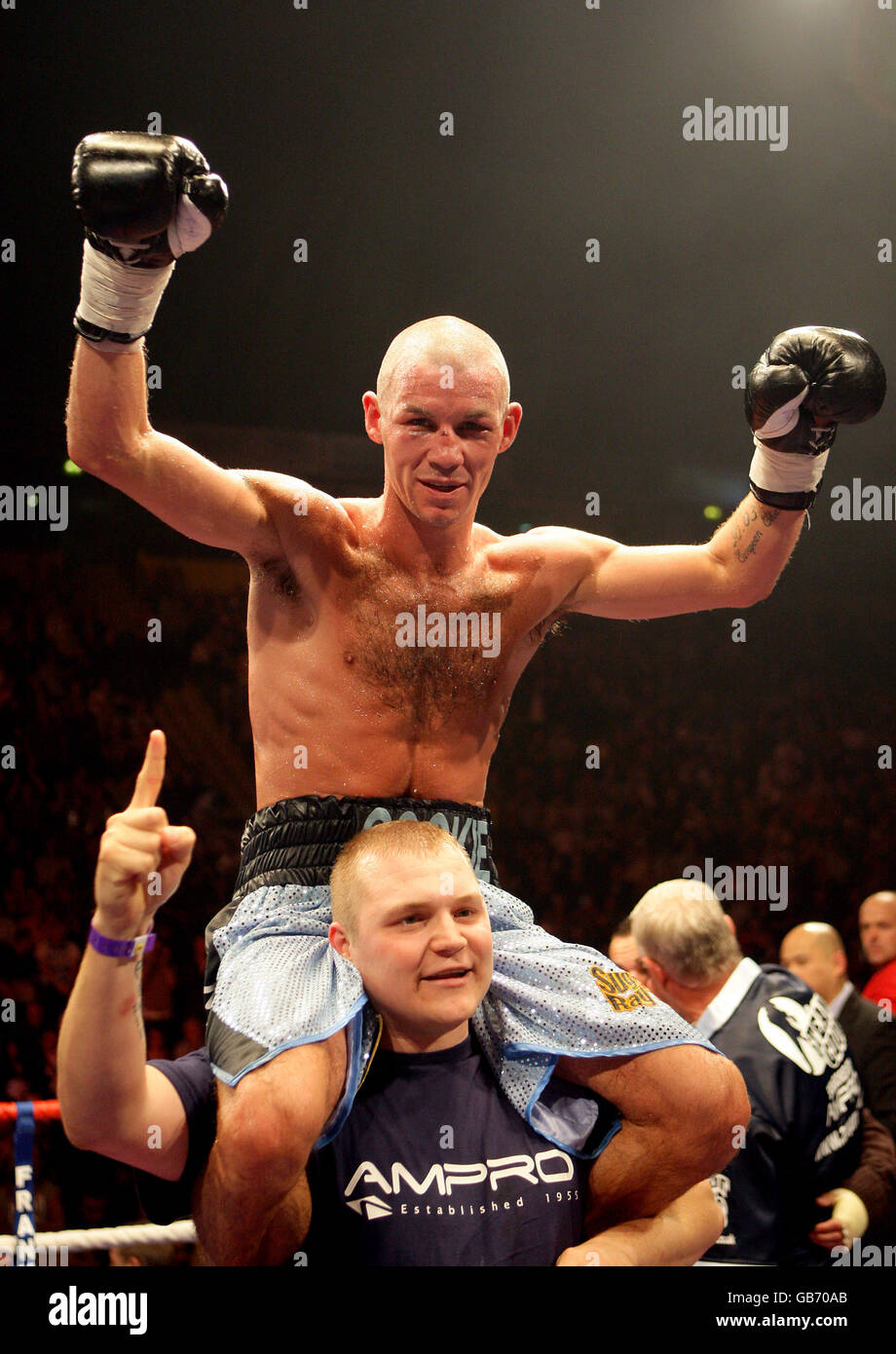 Alex arthur nicky cook hi-res stock photography and images - Alamy