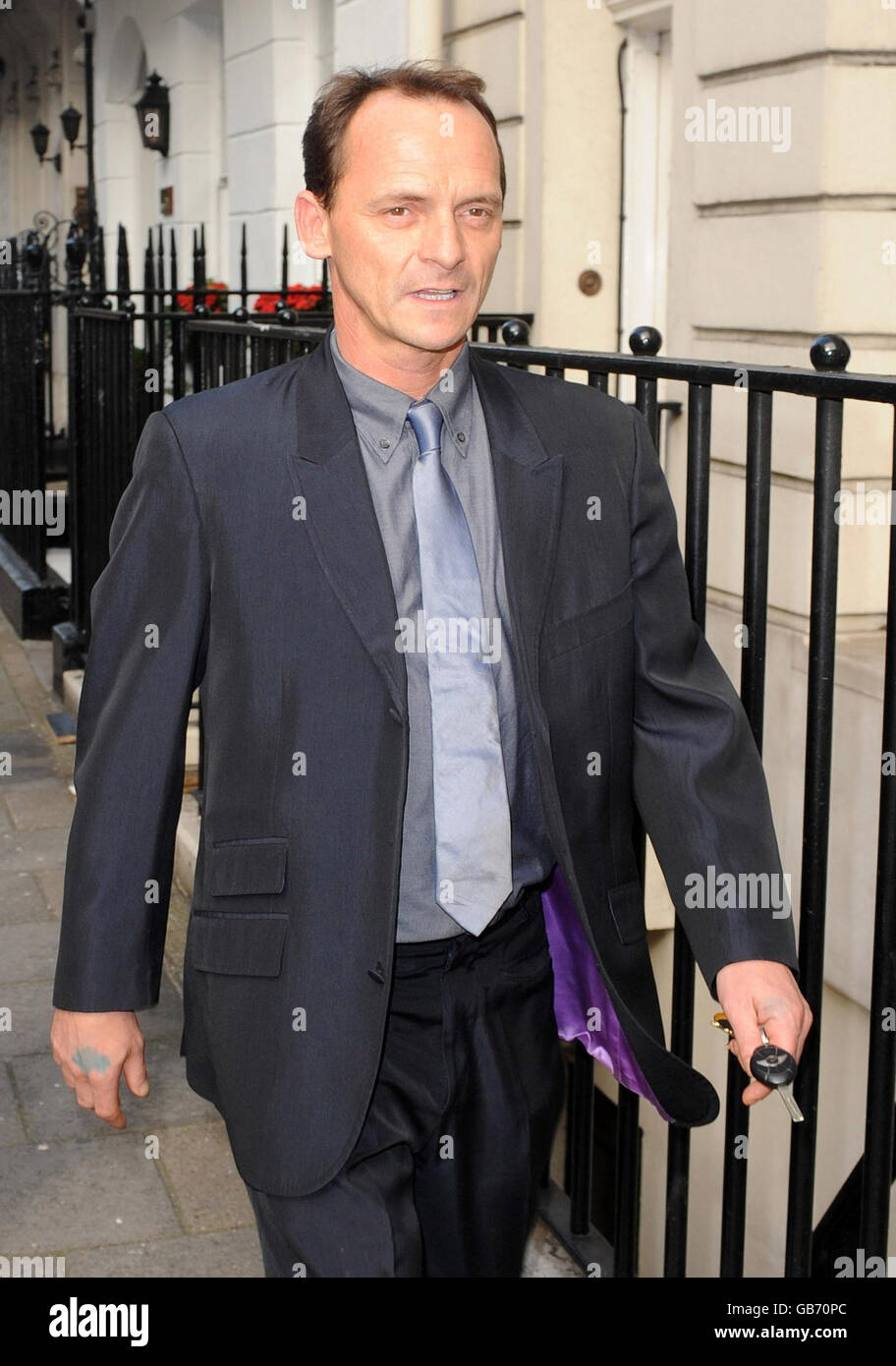 Wendy richards hi-res stock photography and images - Alamy