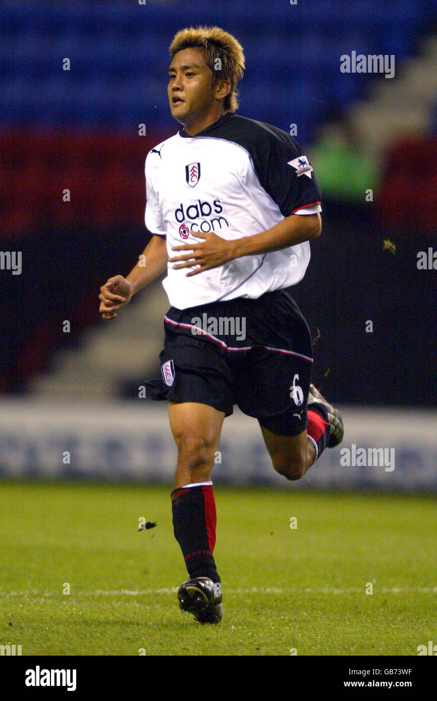 Junichi inamoto of fulham hi-res stock photography and images - Alamy