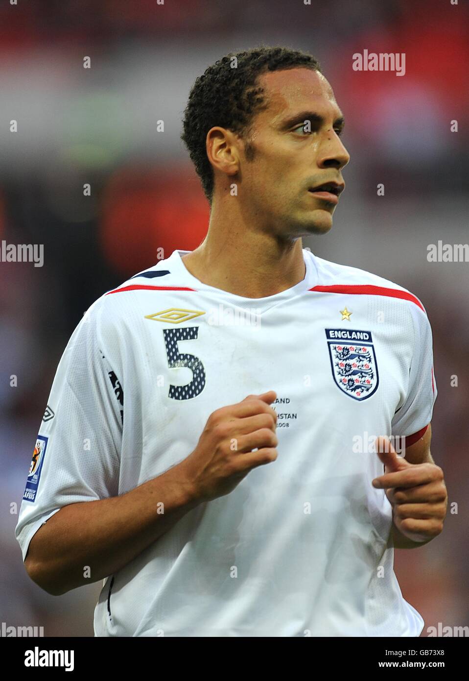 Rio ferdinand england 2010 hi-res stock photography and images - Alamy
