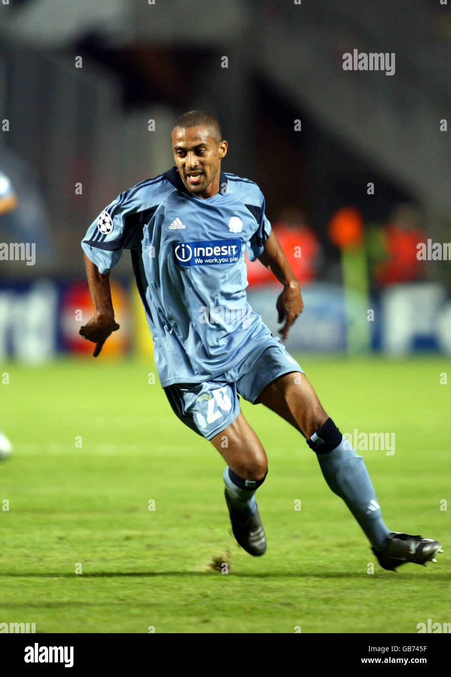 Olympique marseilles steve marlet hi-res stock photography and images ...
