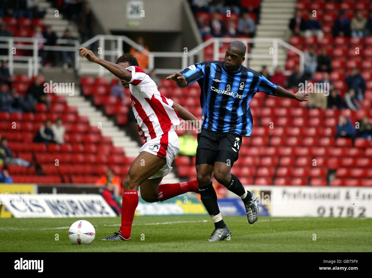 Nottingham forests marlon harewood hi-res stock photography and images ...