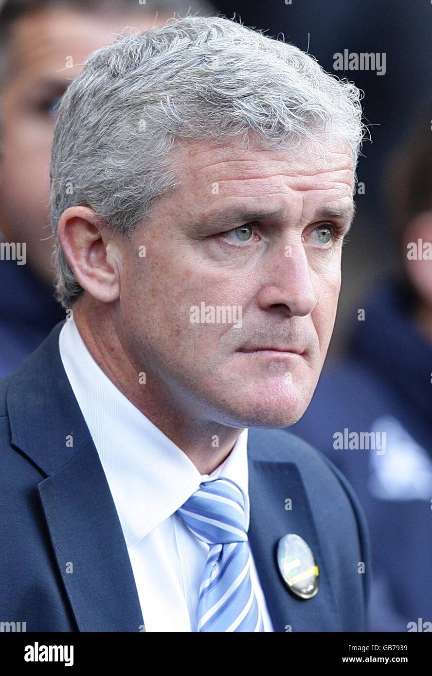 Manchester City manager Mark Hughes on the touchline Stock Photo - Alamy