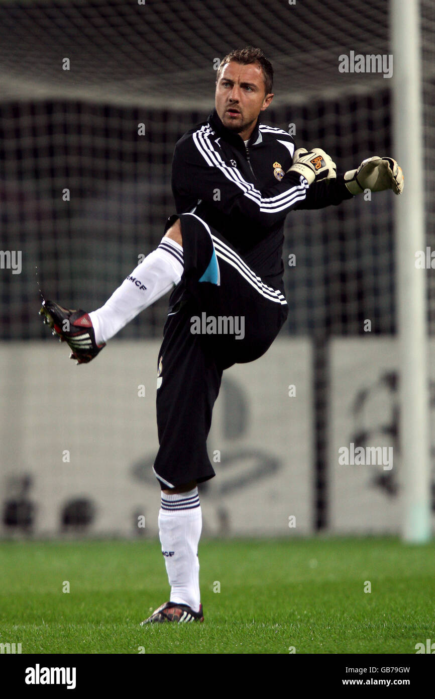 Dudek champions league real madrid hi-res stock photography and images ...