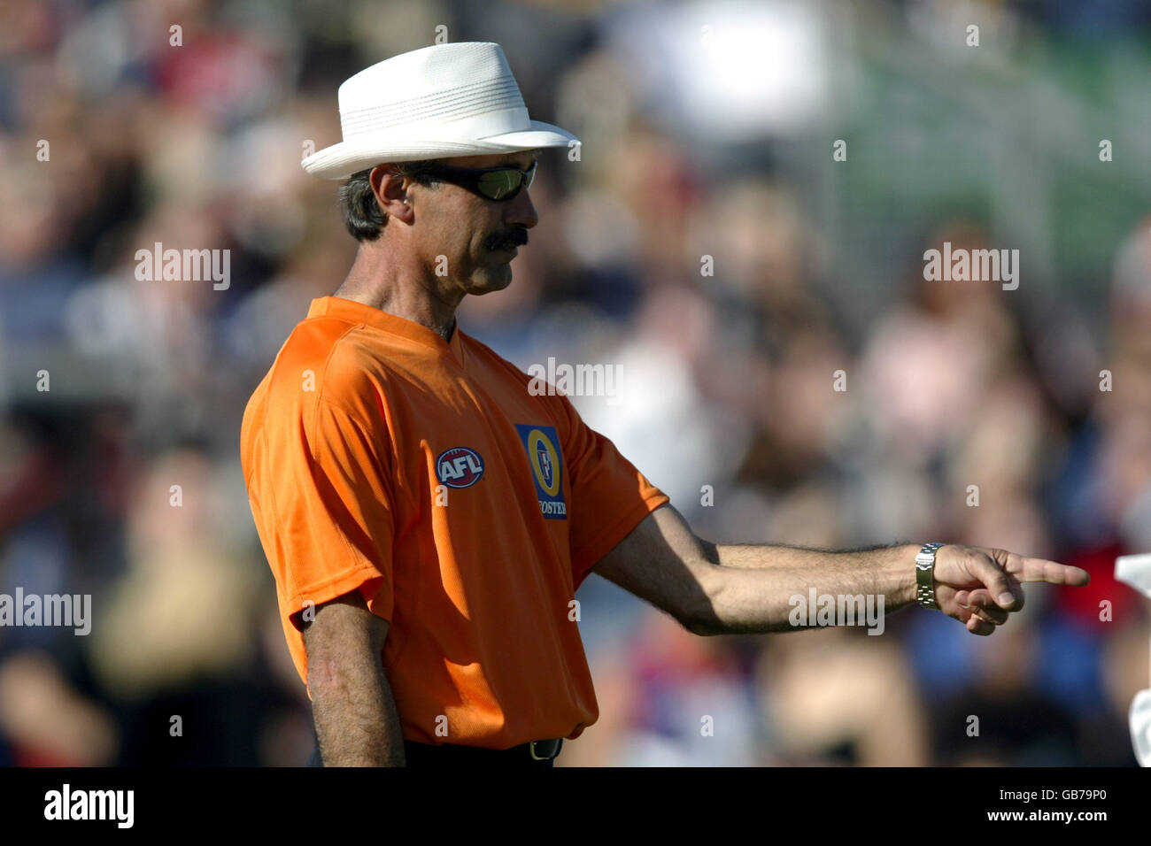 The australian rules football umpires hi-res stock photography and ...