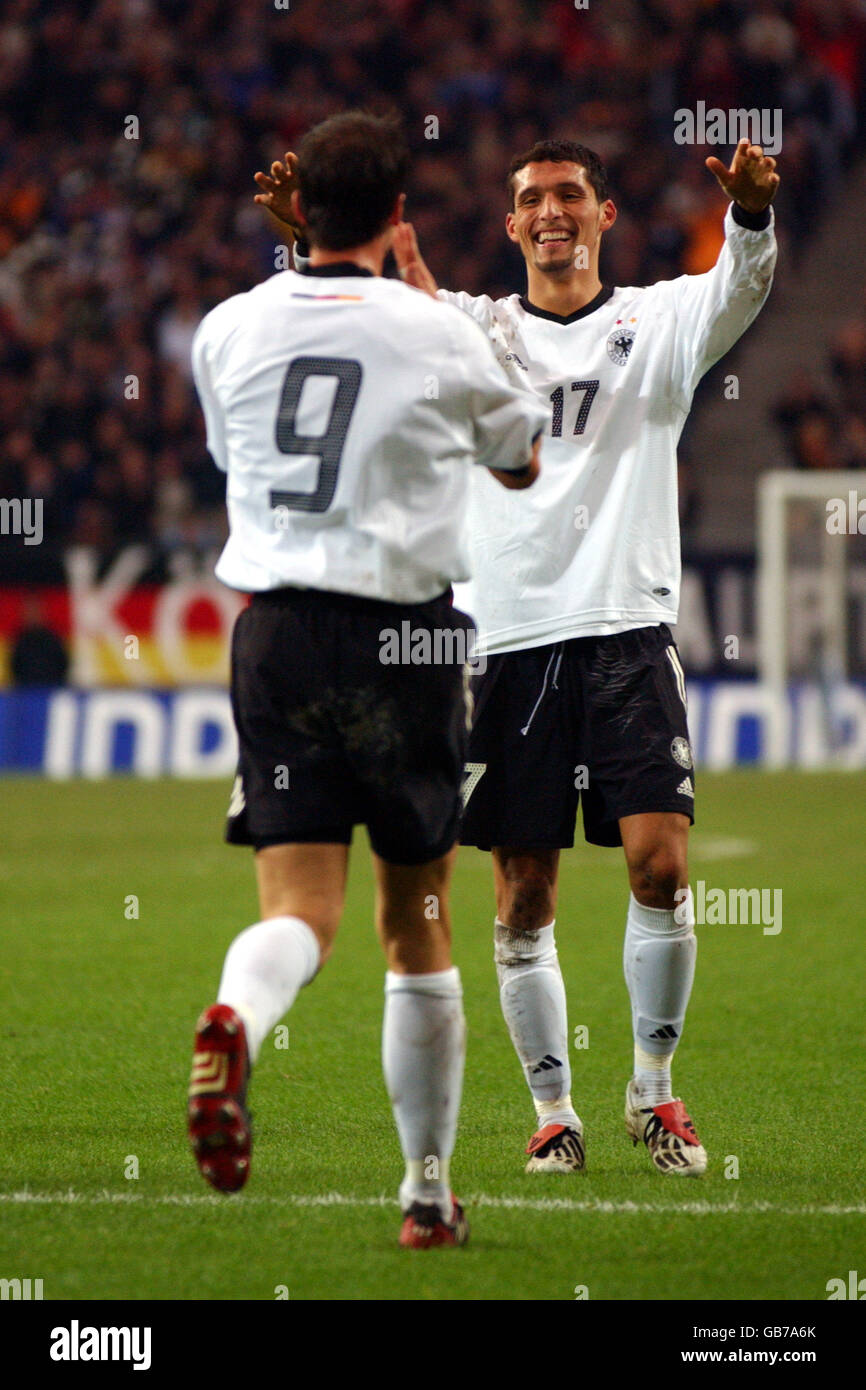 Soccer european championships 2004 qualifier group five germany v ...