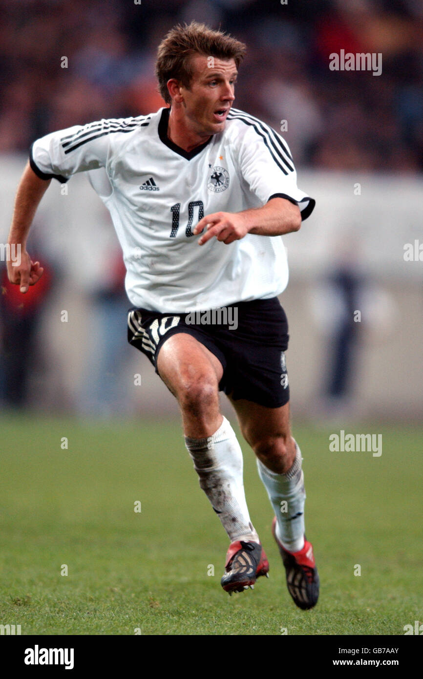 Soccer european championships 2004 qualifier group five germany v ...