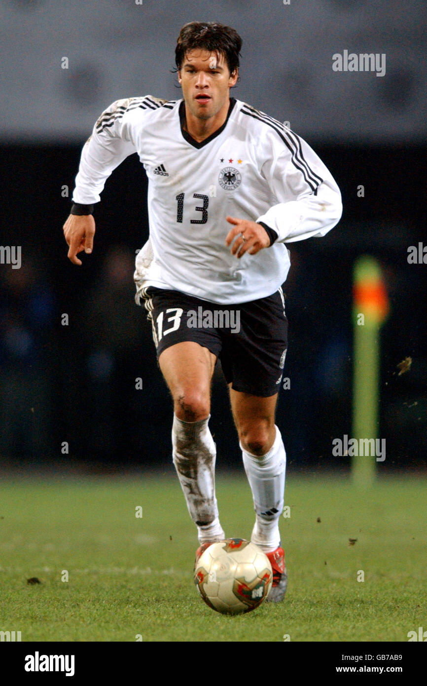 Soccer european championships 2004 qualifier group five germany v ...