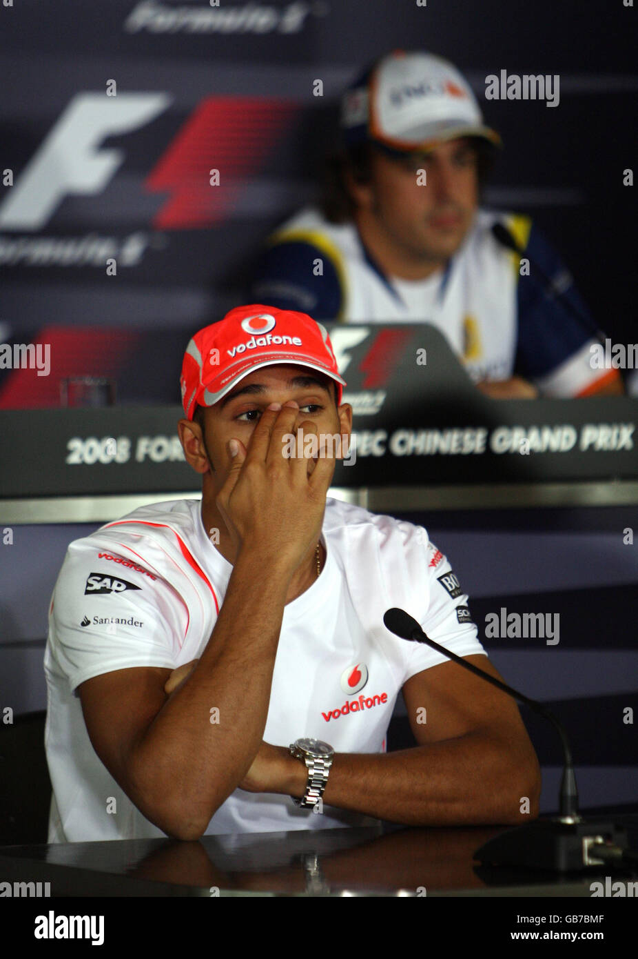 Lewis hamilton microphone hi-res stock photography and images - Alamy