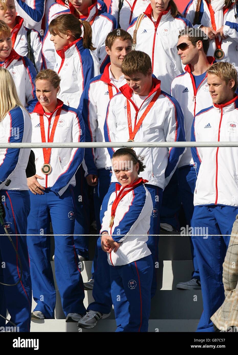 Eleanor Simmonds stands at the front as the Team GB swimmers take to ...