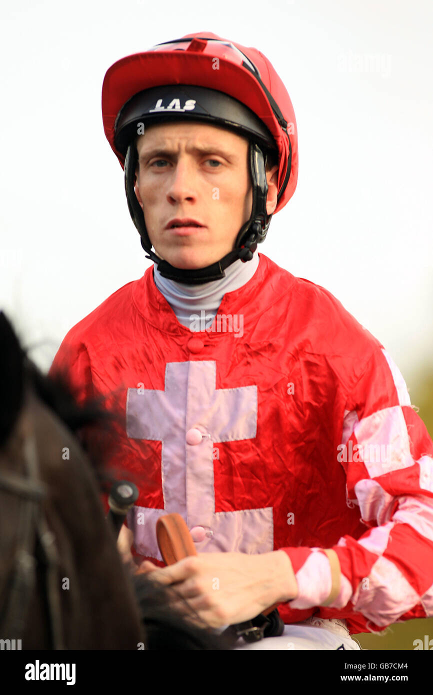Horse Racing, Lingfield Park. Jockey Shane Kelly Stock Photo - Alamy