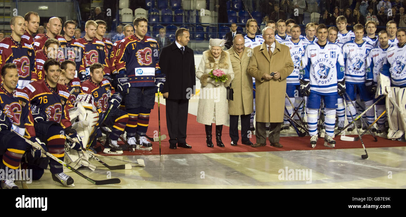 Royalty - Queen Elizabeth II Visit to Slovakia Stock Photo - Alamy