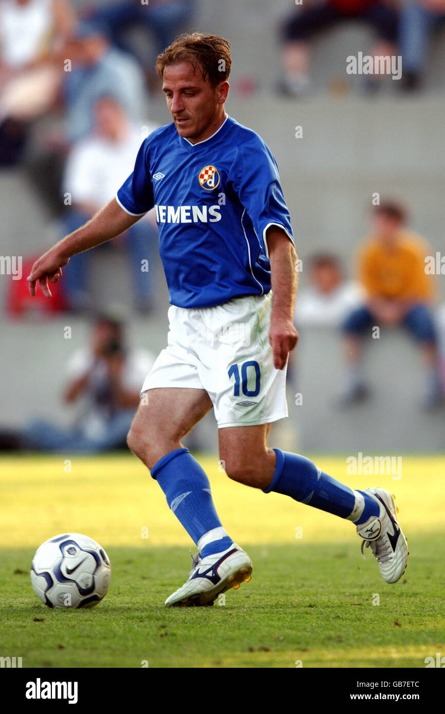 Soccer - Alpen Cup 2003 Switzerland - Besiktas v Dynamo Zagreb Stock ...