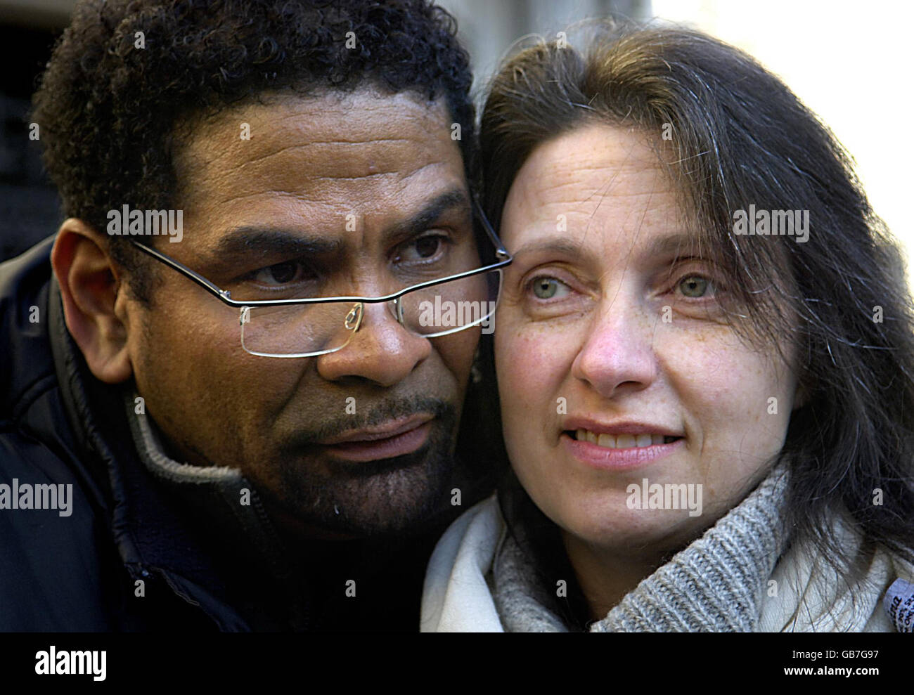 Debbie purdy with her husband omar hi-res stock photography and images ...