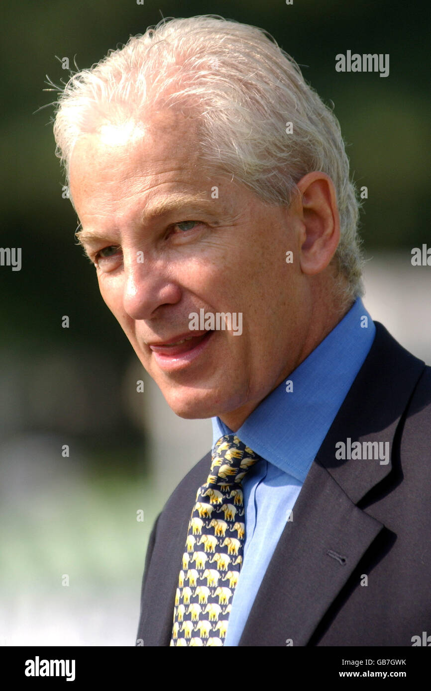 David gower england hi-res stock photography and images - Alamy