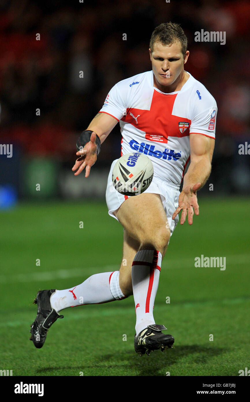 Stuart fielden hi-res stock photography and images - Alamy