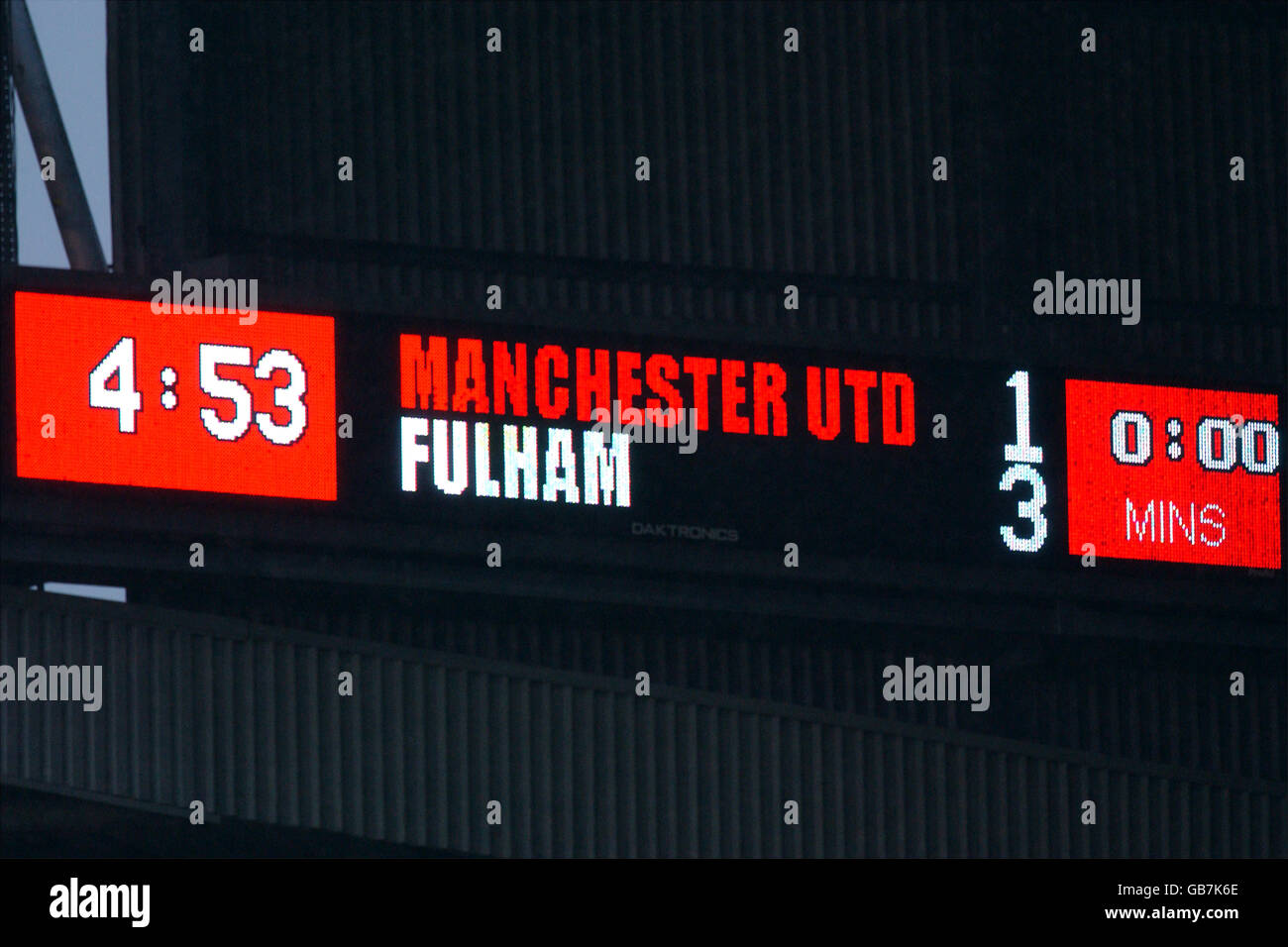 Soccer - FA Barclaycard Premiership - Manchester United v Fulham. The ...