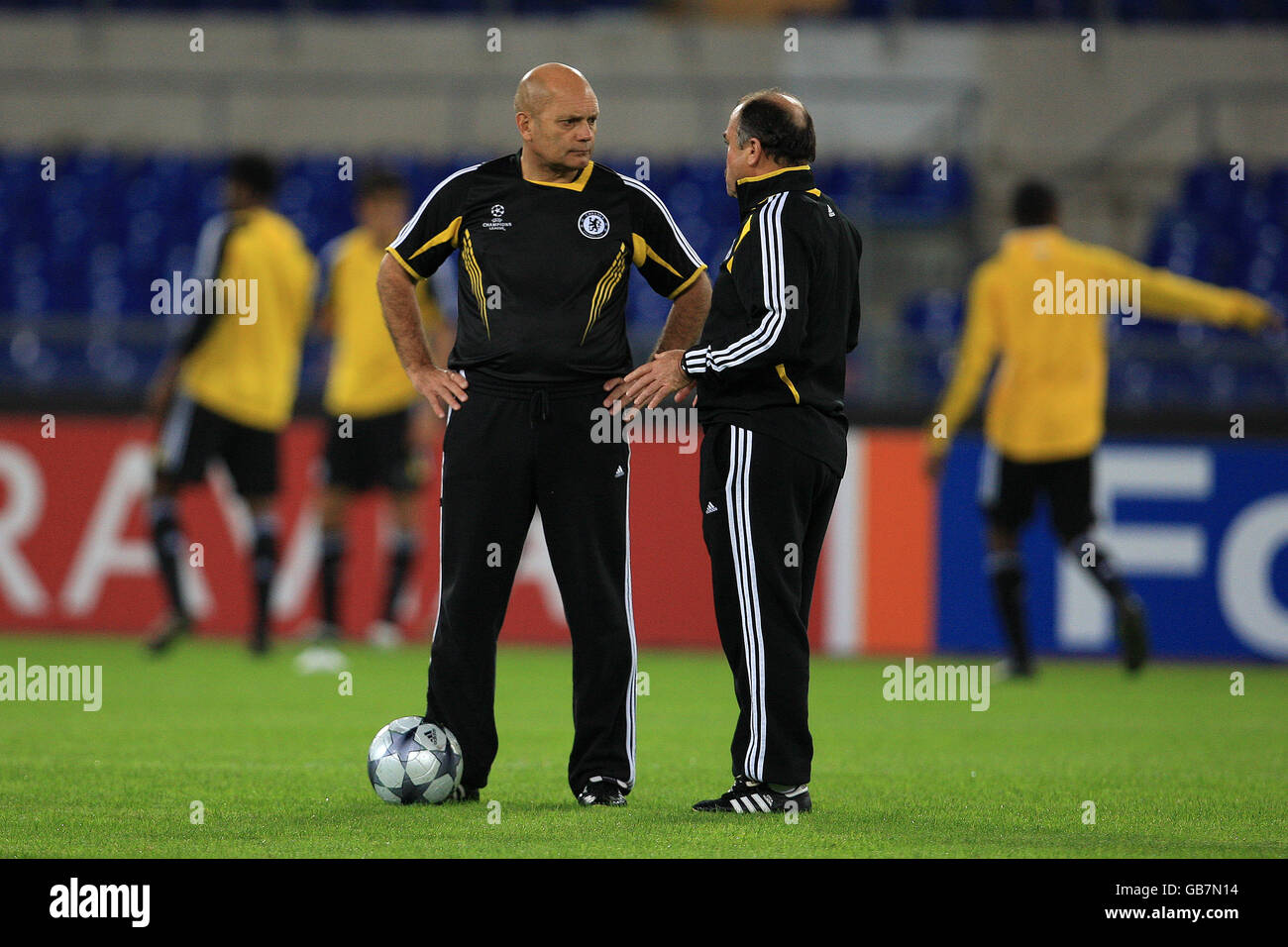 Chelsea team group in hi-res stock photography and images - Alamy