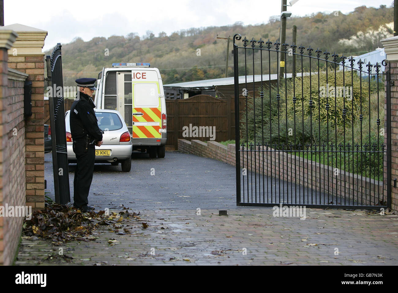 Dawn Raids by police Stock Photo - Alamy