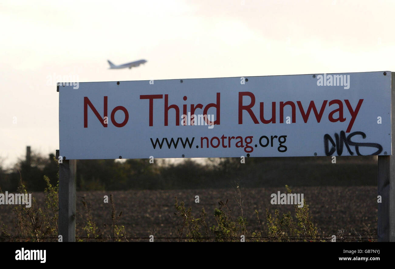 Third runway for Heathrow Stock Photo - Alamy