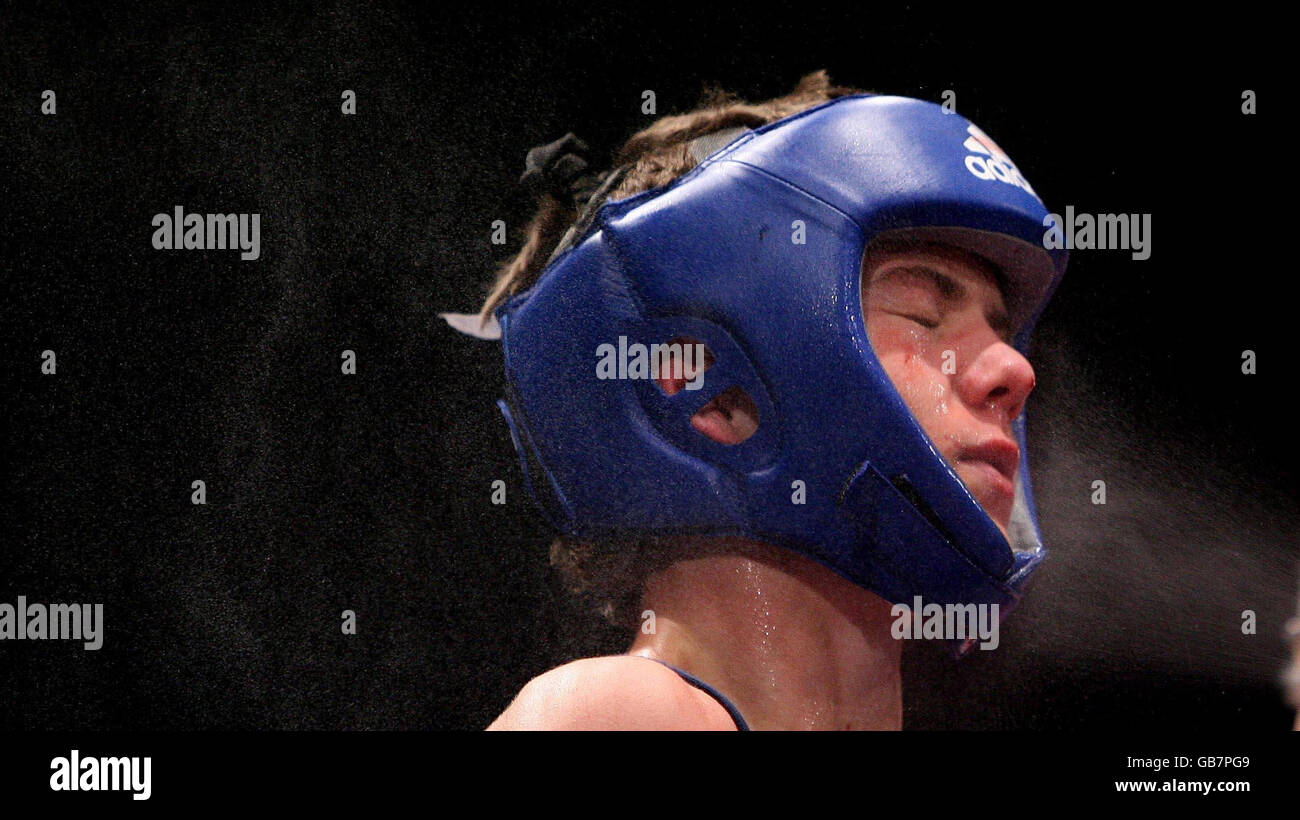 Luke campbell boxer hi-res stock photography and images - Alamy