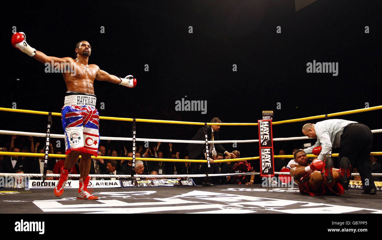 Boxing - Heavyweight - David Haye v Monte Barrett - O2 Arena Stock ...