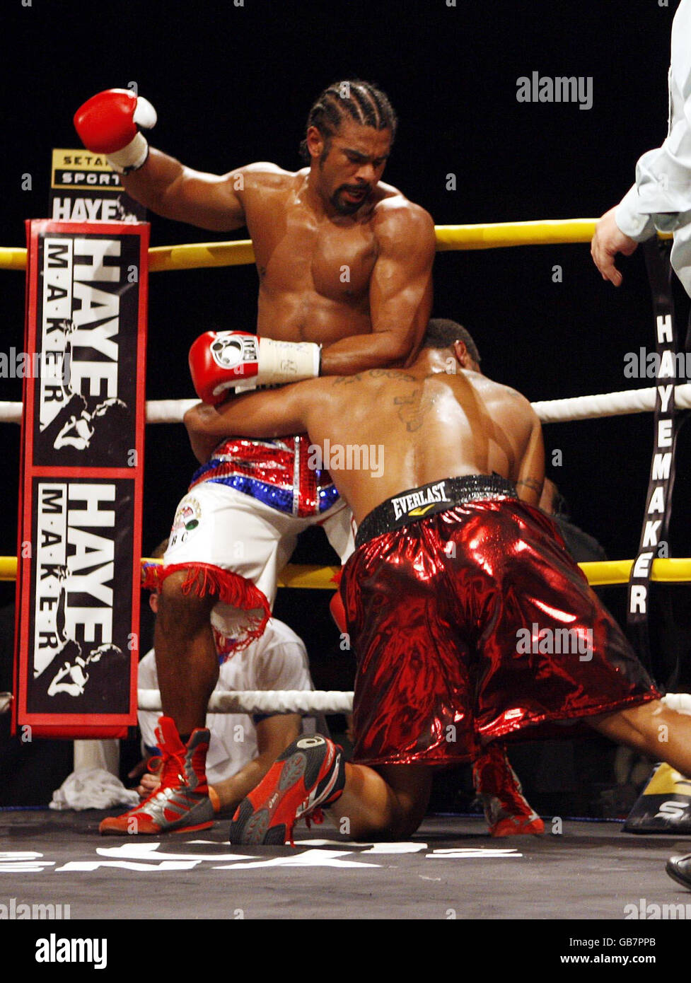 Boxing - Heavyweight - David Haye v Monte Barrett - O2 Arena Stock ...