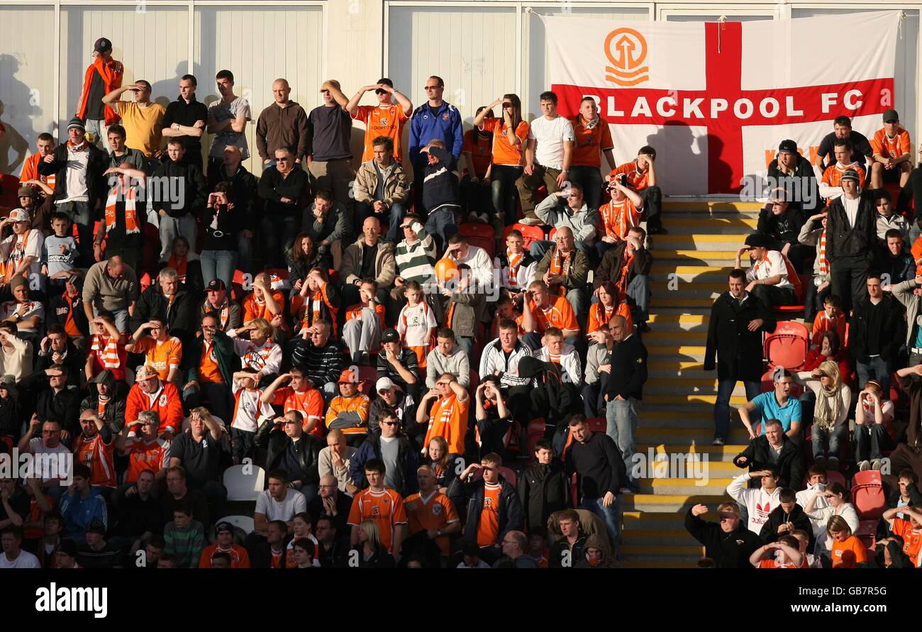 Soccer - Coca-Cola Football League Championship - Blackpool v Preston ...