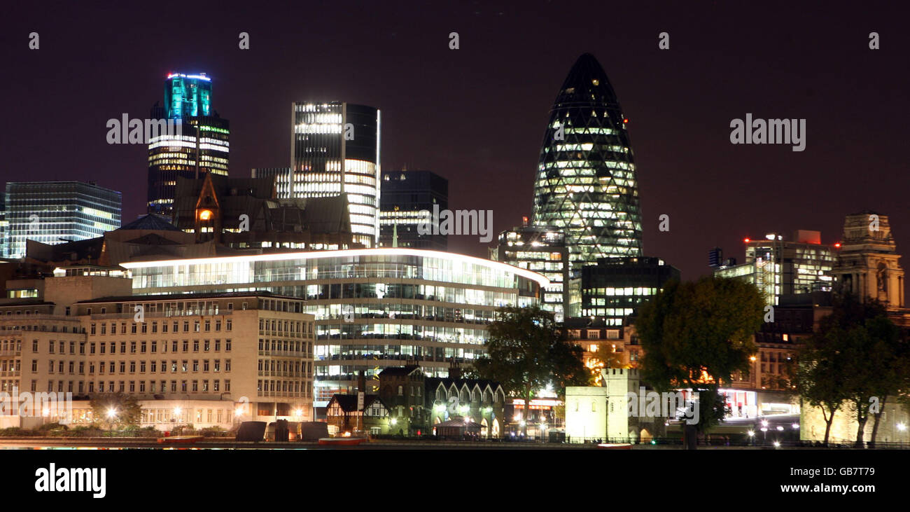 London nightview hi-res stock photography and images - Alamy