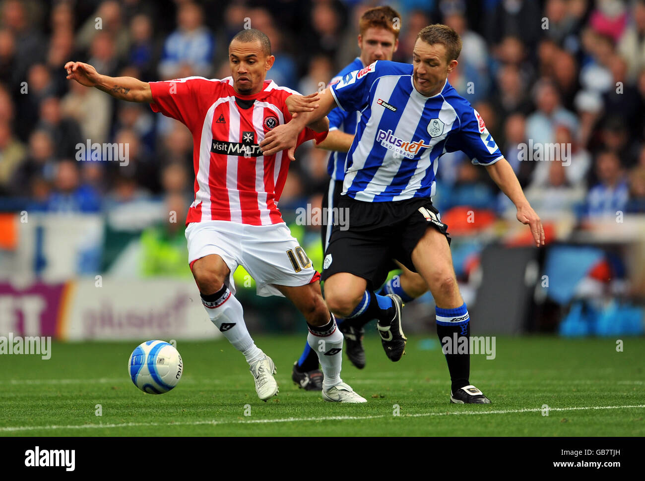 Sheffield wednesdays tony mcmahon and sheffield uniteds danny webber hi ...