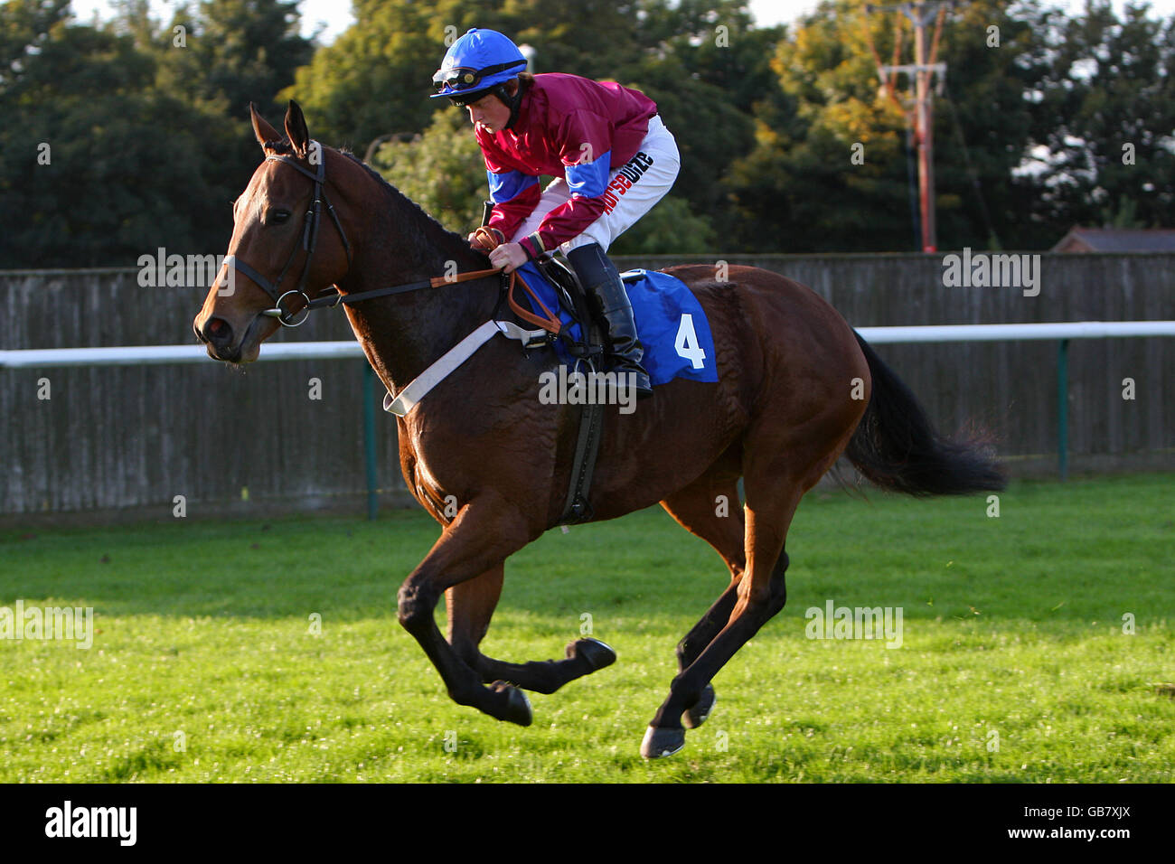 Ross atkinson jockey hi-res stock photography and images - Alamy