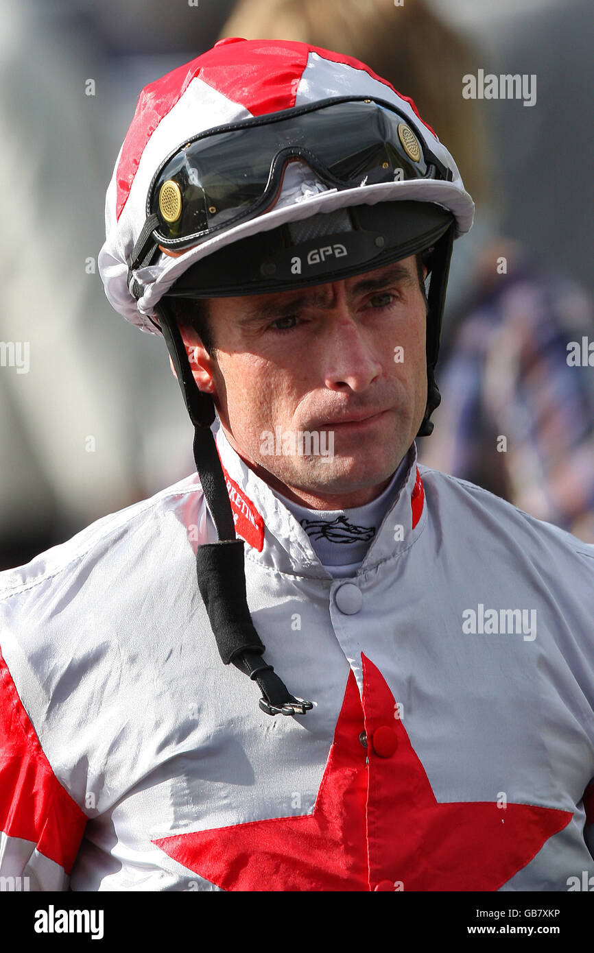 Horse Racing - Nottingham Racecourse Stock Photo - Alamy